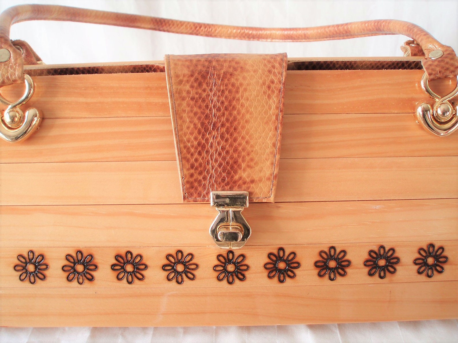 Handcrafted Wood and Leather Purse Natural Wood and Golden - Etsy