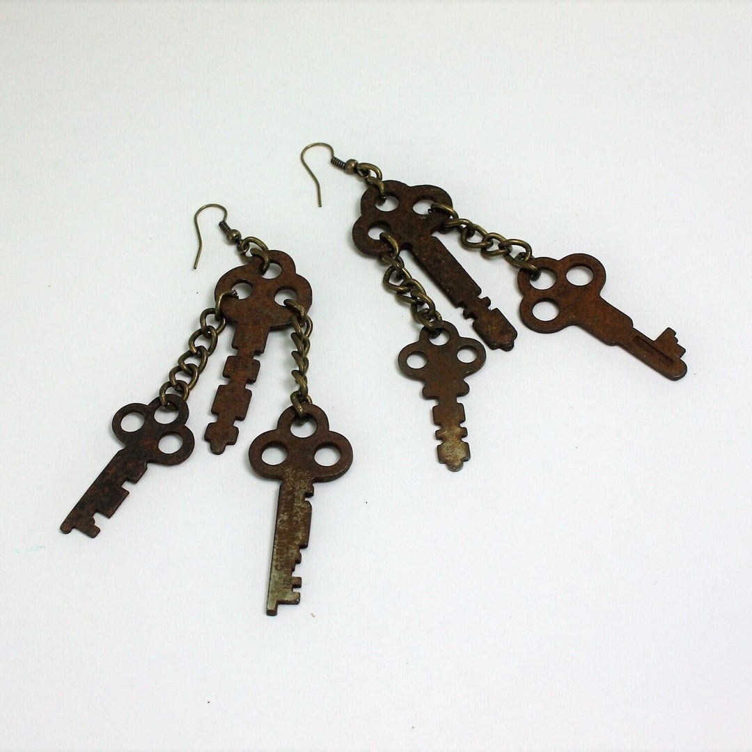 Handcrafted Antique Vintage Skeleton Keys Jewelry Earrings Distressed ...