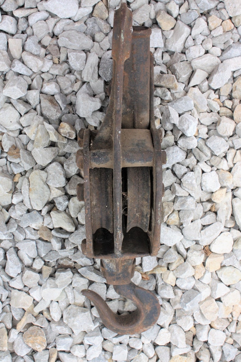 Vintage Pulley Hoist Hook Metal T-25 Farmhouse Decor Farm Barn - Etsy