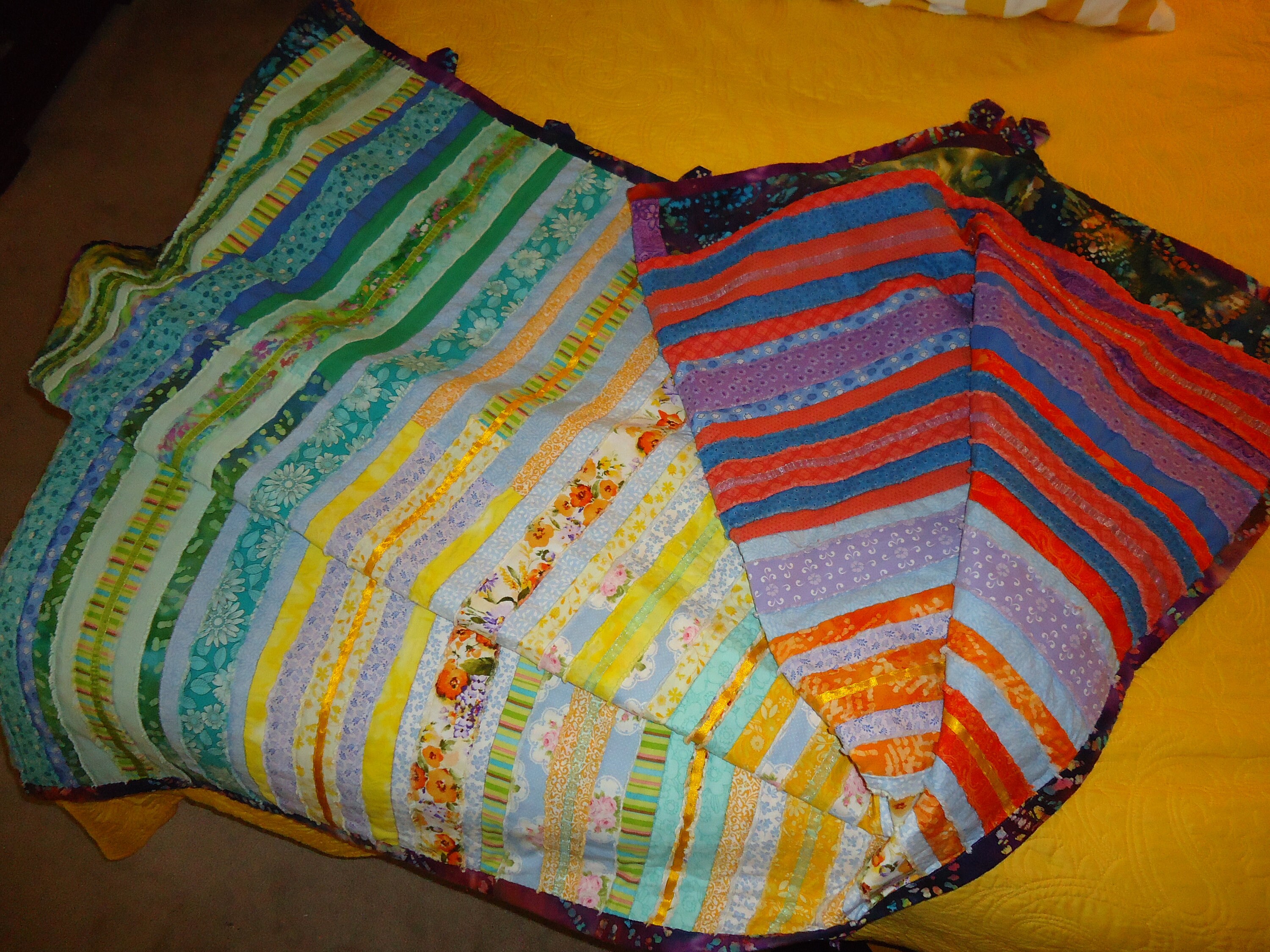 Rainbow Quilt, Rag Style Quilt, Layered Quilt, Colorful Quilt - Etsy