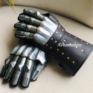 Medieval Gauntlets Hand Protection Armour Brigandine Armor Protection ...