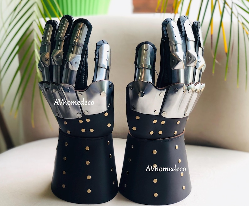 Medieval Gauntlets Hand Protection Armour Brigandine Armor Protection ...