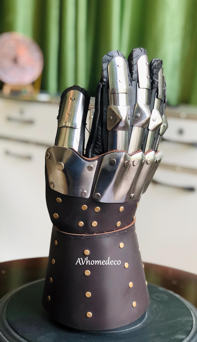 Medieval Gauntlets Hand Protection Armour Brigandine Armor Protection ...