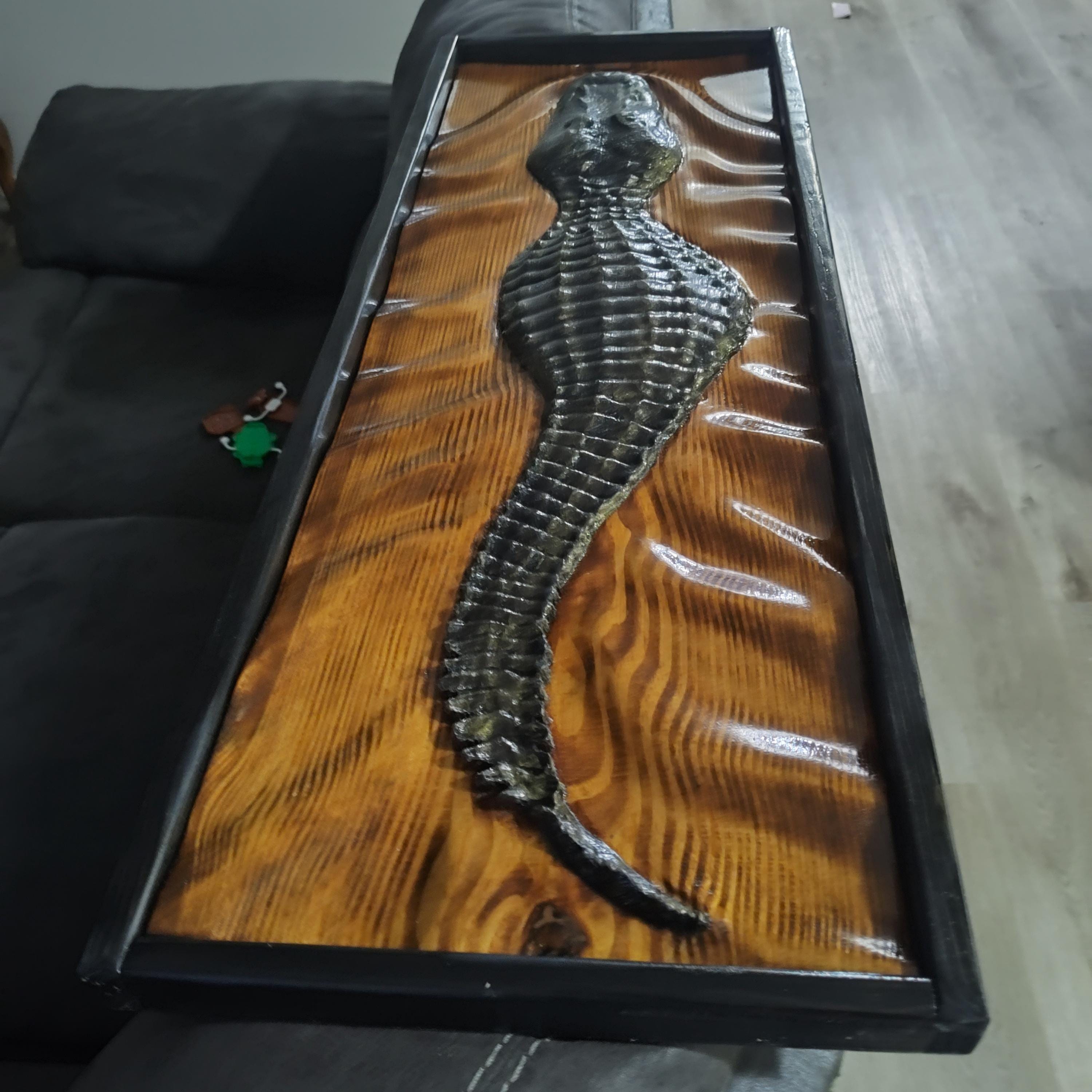 Solid Wood Alligator Carving Design by Florida Native FREE ENGRAVING ...