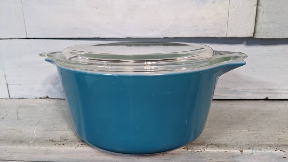 Vintage Pyrex Horizon Blue 1 1/2 Quart Covered Casserole Dish - Etsy