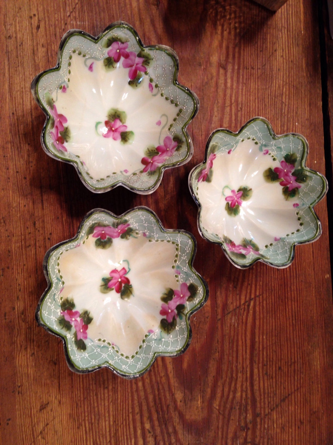 Three Delicate Vintage Berry Bowls - Etsy