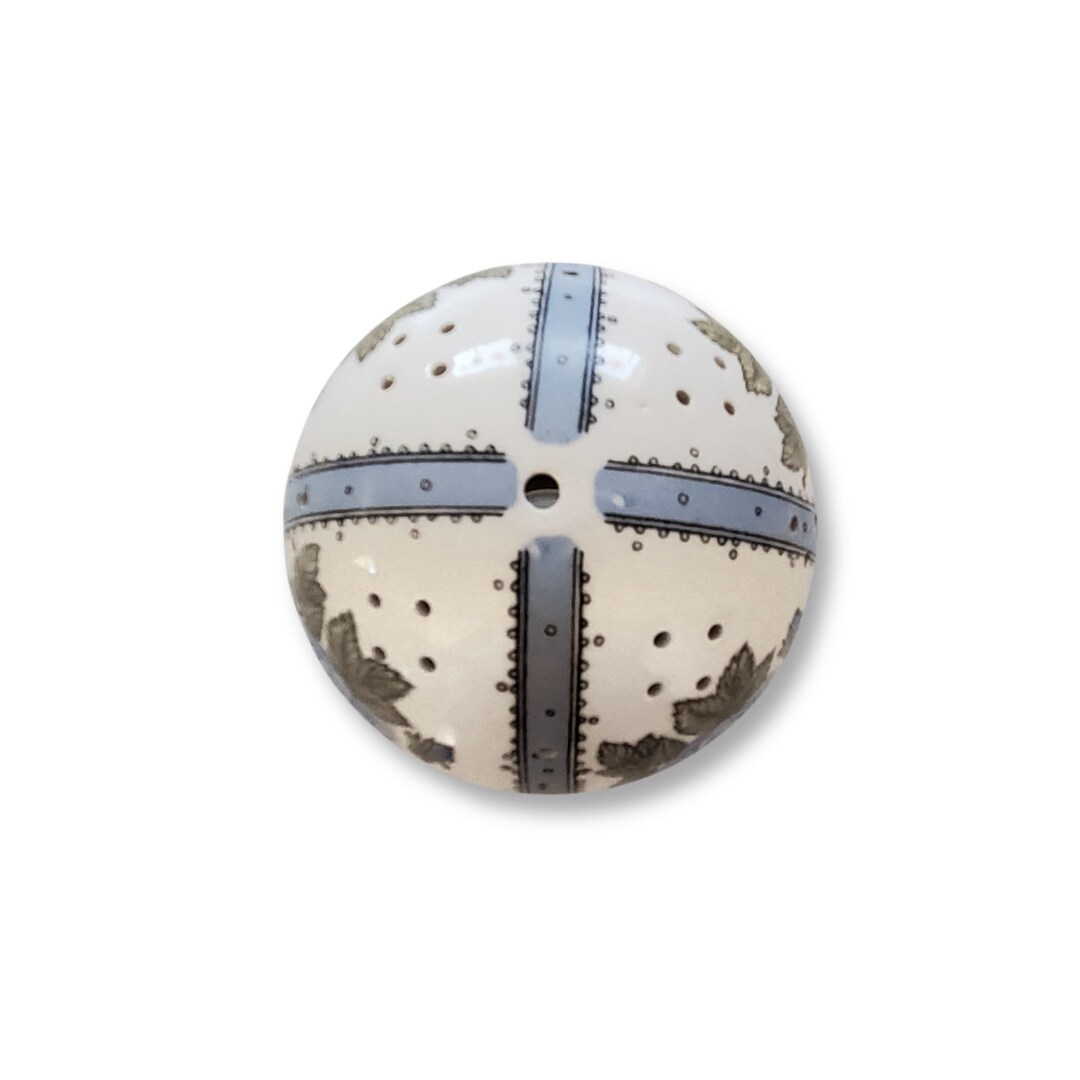 Vintage Ceramic Potpourri Ball With Feet, Roses Design Potpourri Ball ...
