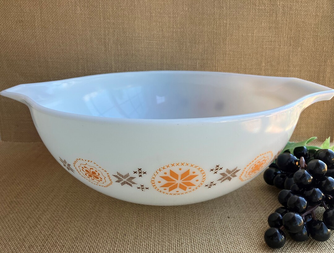 Pyrex Town and Country 444 Cinderella Mixing Bowl Hex Promo - Etsy