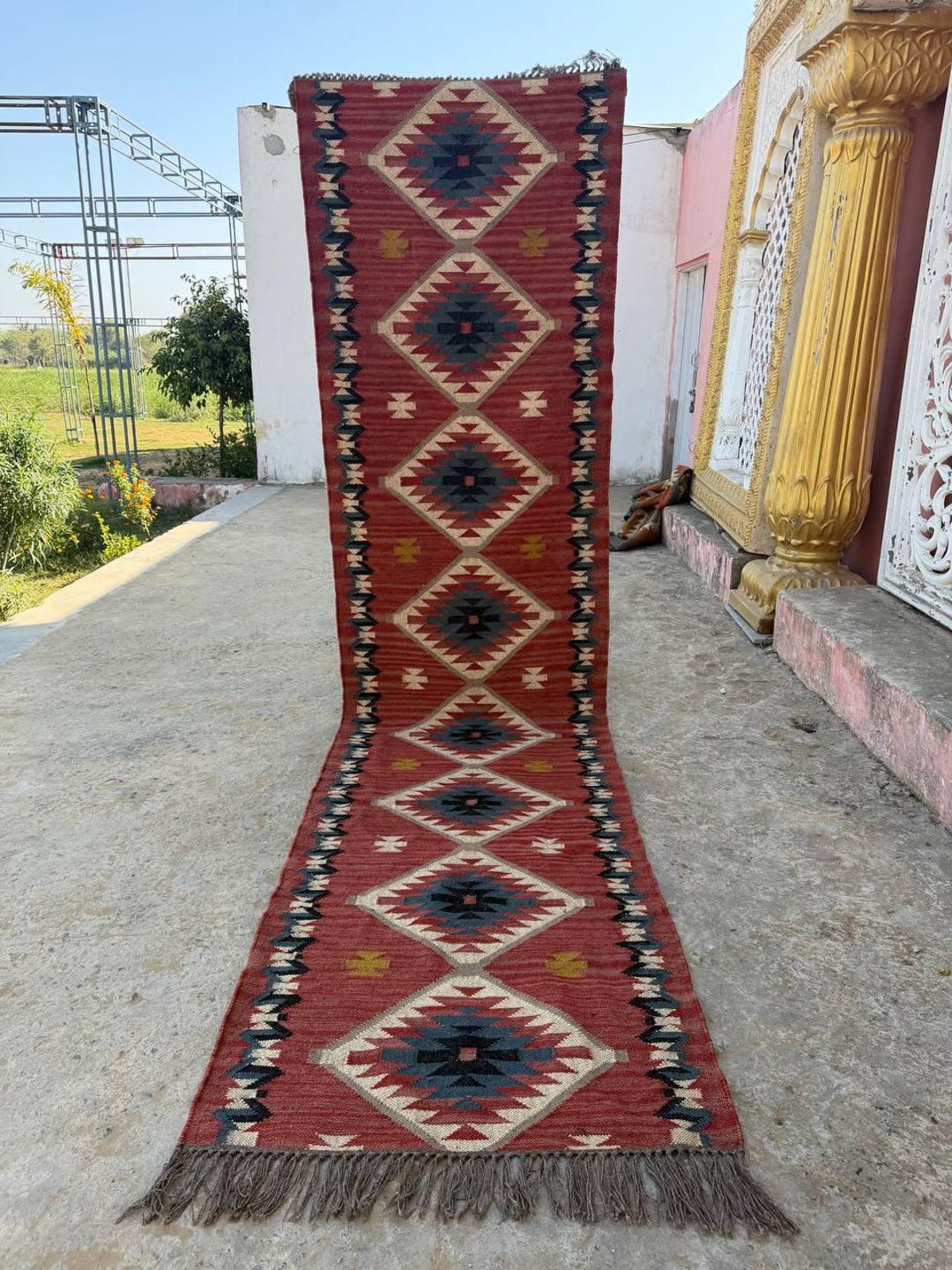 Navajo Red Kilim Runner • Handmade Kilim Dhurrie Rug • Motifs Runners ...