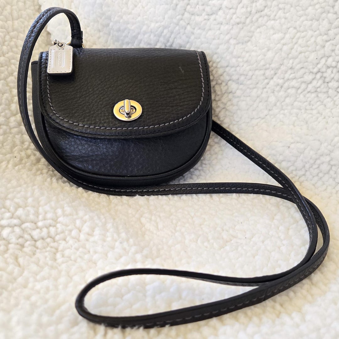 Vintage COACH Park Penny Black Pebbled Leather Turn Lock Mini Crossbody ...