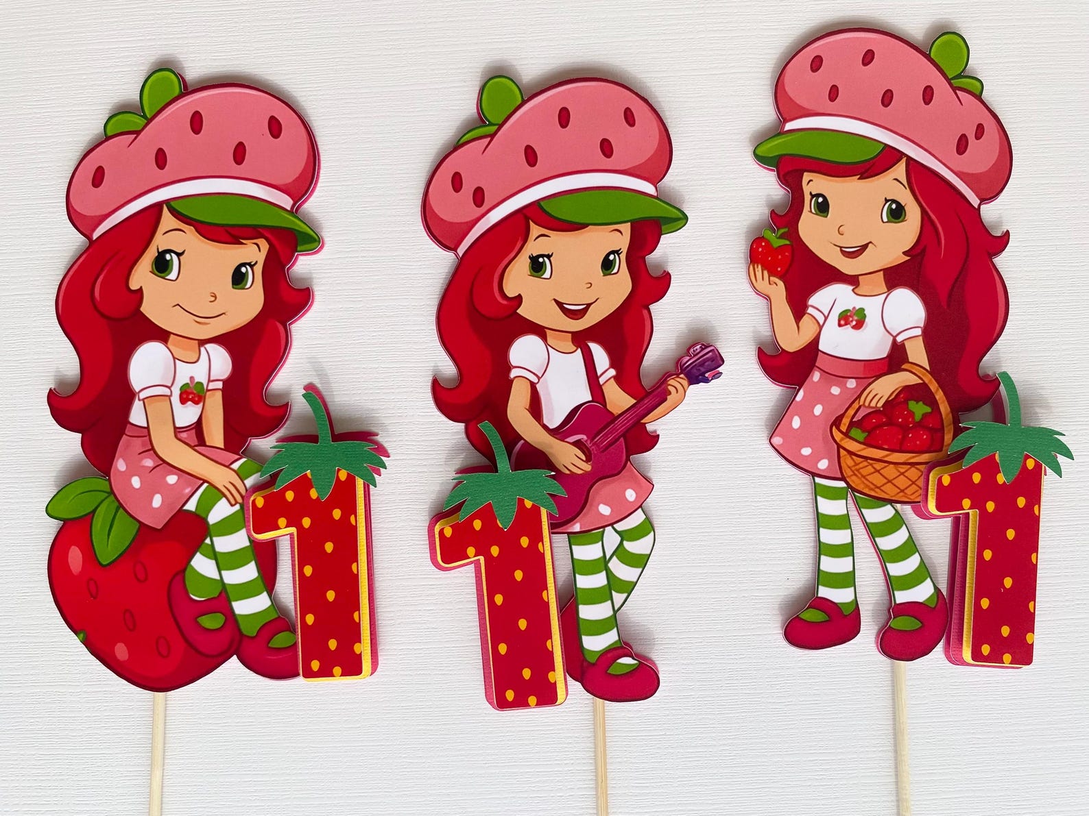 Strawberry Theme Centerpiece Topper: Handmade Cardstock Decoration - Etsy
