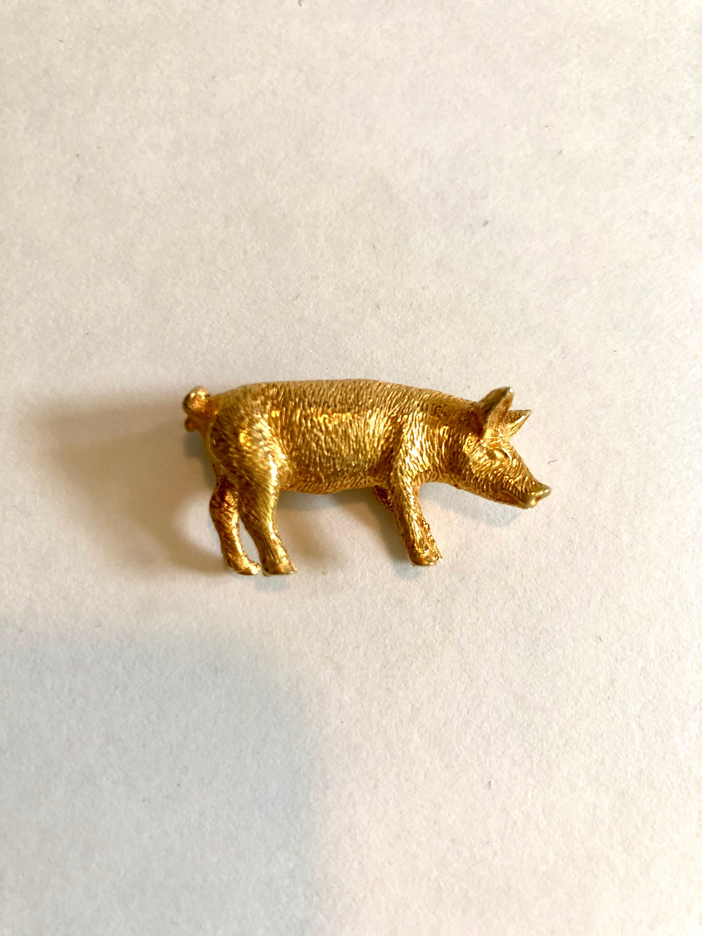 Highly Detailed Vintage Gold Tone Pig Brooch - Etsy