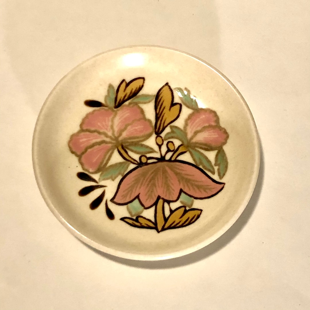 Small Round Dish Palissy England Lotus Blossom Pink Flowers Floral ...