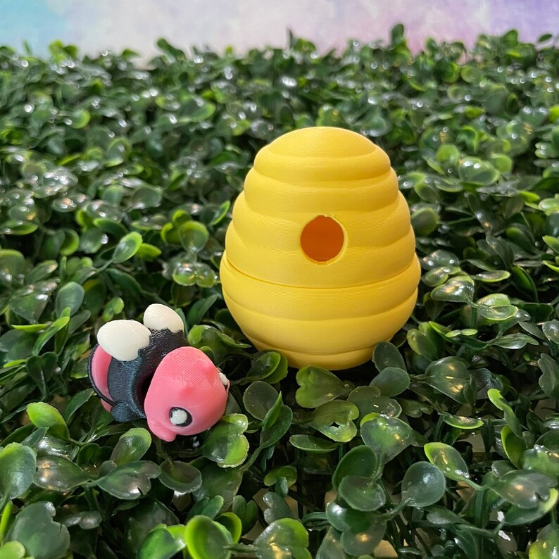 3d Printed Bee With Hive Articulated Flexi Fidget Layers in Green - Etsy