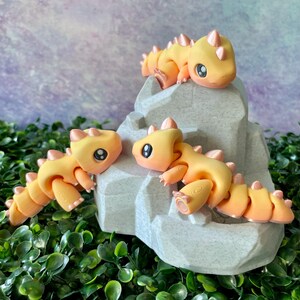 3d Printed Spikey T-rex Dino Articulated Flexi Fidget Layers in Green ...