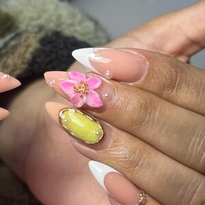 3D Floral French Tip Press-on Nails: Pearl & Gem Accent, Handmade Gel ...
