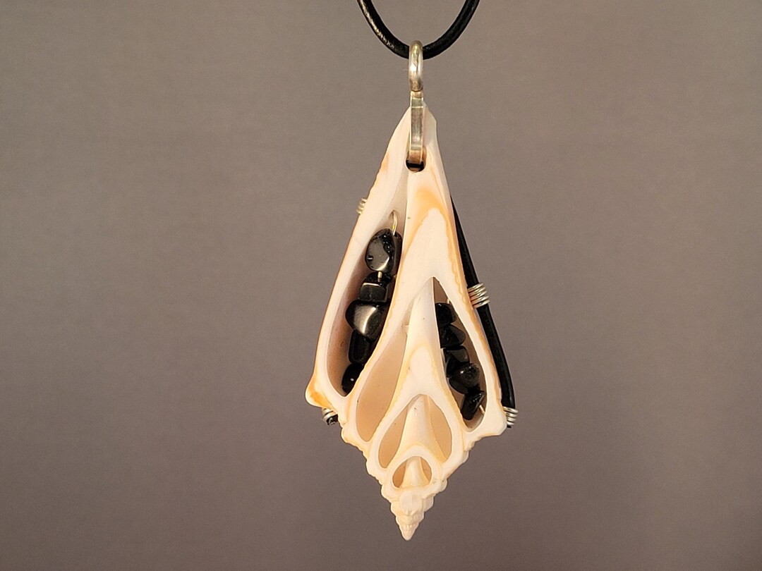 Sliced Conch Sea Shell Pendant Drilled With Silver Wire, Black Onyx ...