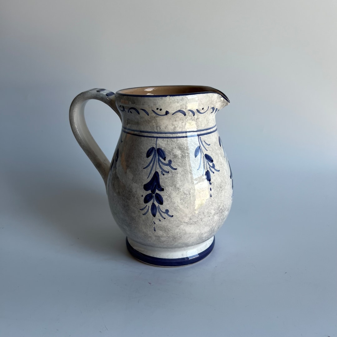 Vintage Italian Pottery Pitcher Deruta, Italy White and Blue 6 Signed ...