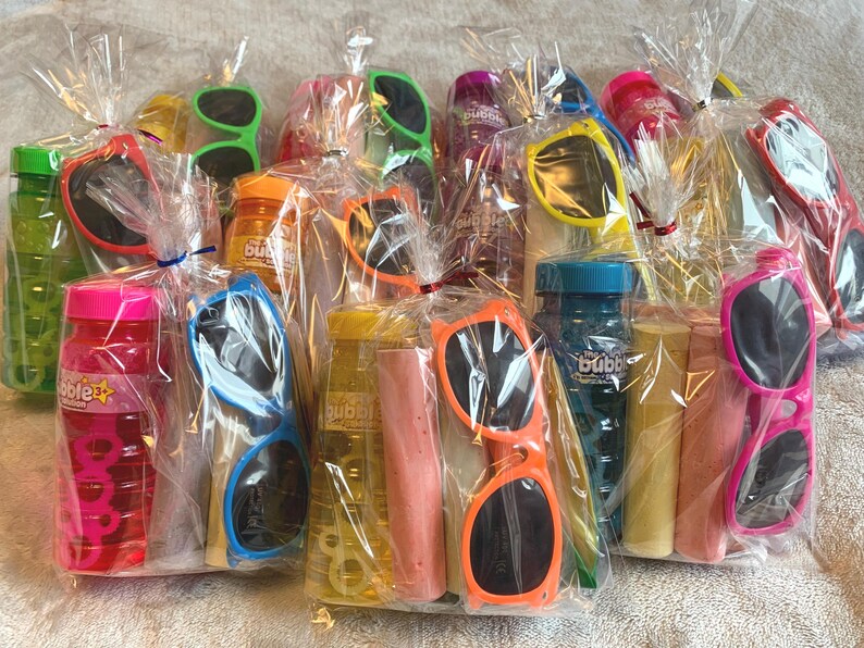 Fun in the Sun Pack: Bubbles, Beach Ball, Sunglasses & Chalk - Summer ...