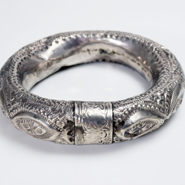 Omani Silver - Etsy