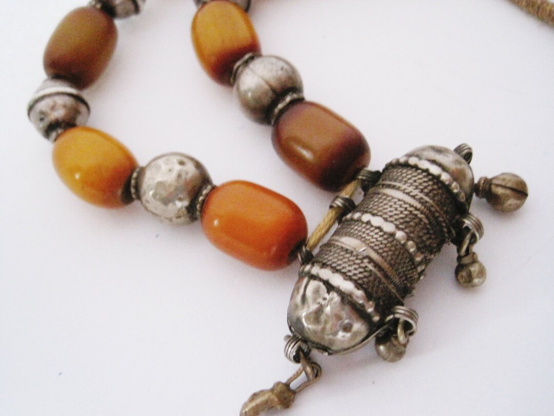 African Amulet Phenolic Resin Beads Necklace - Etsy