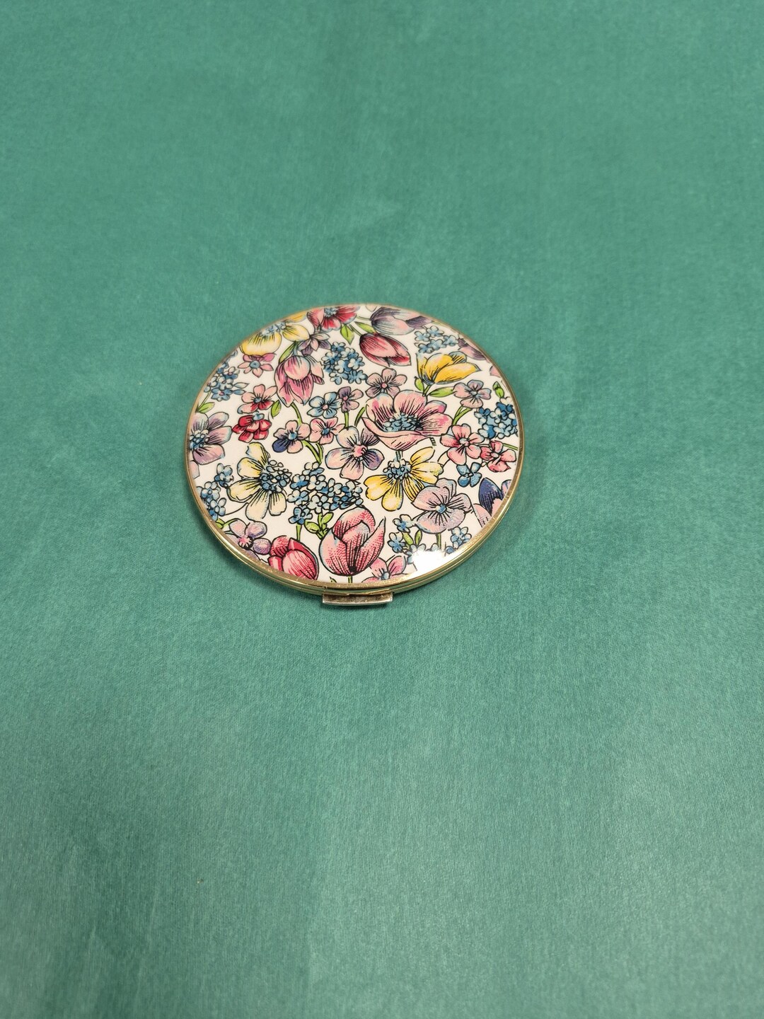 Stratton Vintage Powder Compact - Etsy