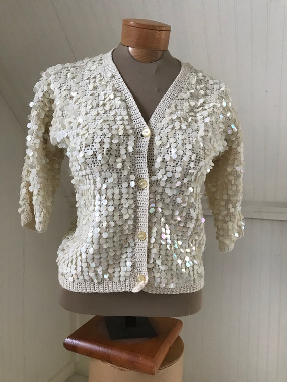 Gorgeous Playful Vintage 1950s Cream Pailette Wool Ca… - Gem