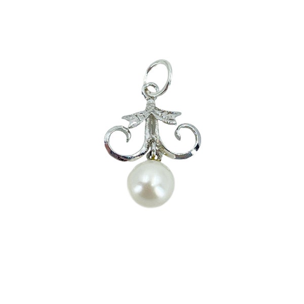 Lavaliere Necklace - Etsy