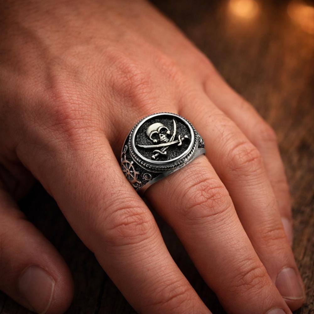 Pirate Ring for Men – Skull Signet Ring, Pirates of the Caribbean Style ...