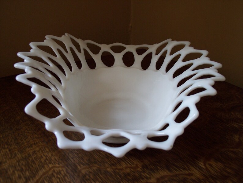 Vintage Westmoreland Milk Glass Doric Large Folded Bowl With Lace Edge Etsy