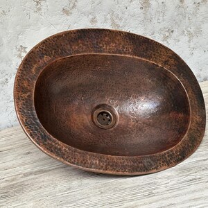 Oval Hammered Copper Vessel Sink , Undermount or Drop-in Copper Vanity ...