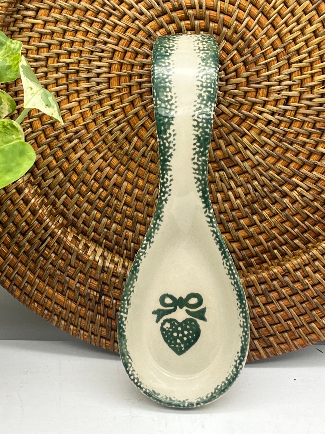 Vintage Stoneware Spoon Rest Green Strawberry Bow Pattern Kitchen Tools ...