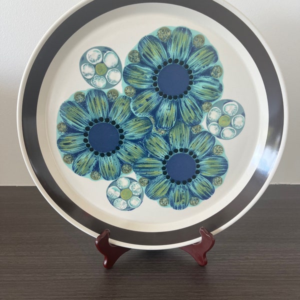 Mikasa Black Pattern - Etsy