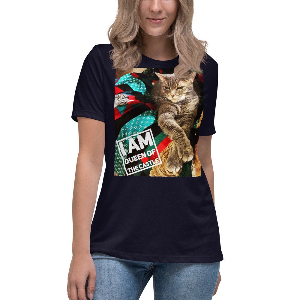 I Am Queen of the Castle T-shirt Cat Printed Women's - Etsy