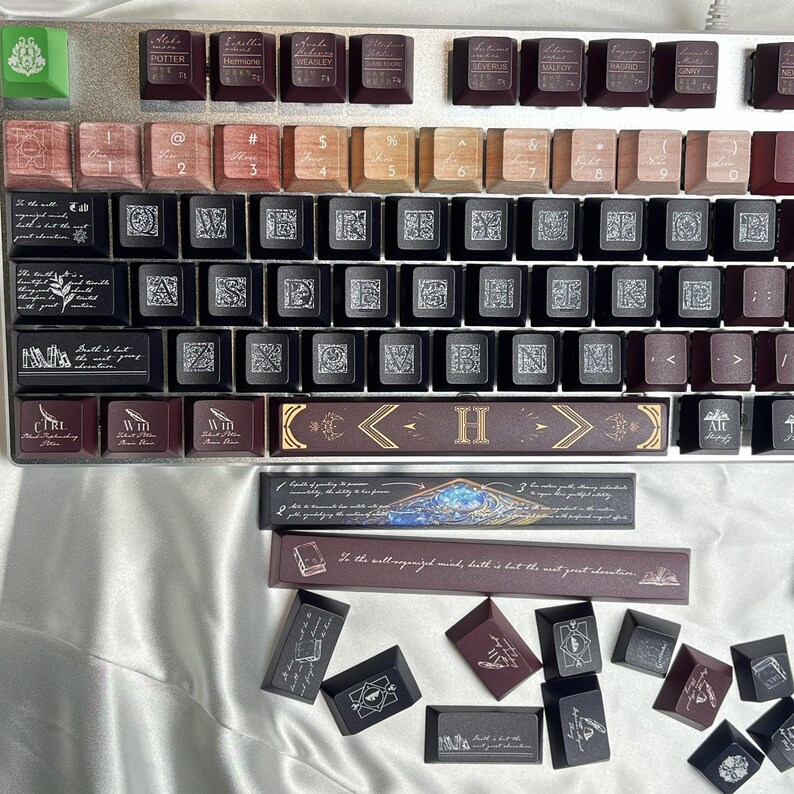 144-key Gothic Keycap Set|pbt Dye-sublimation Keycaps|dark Aesthetic ...