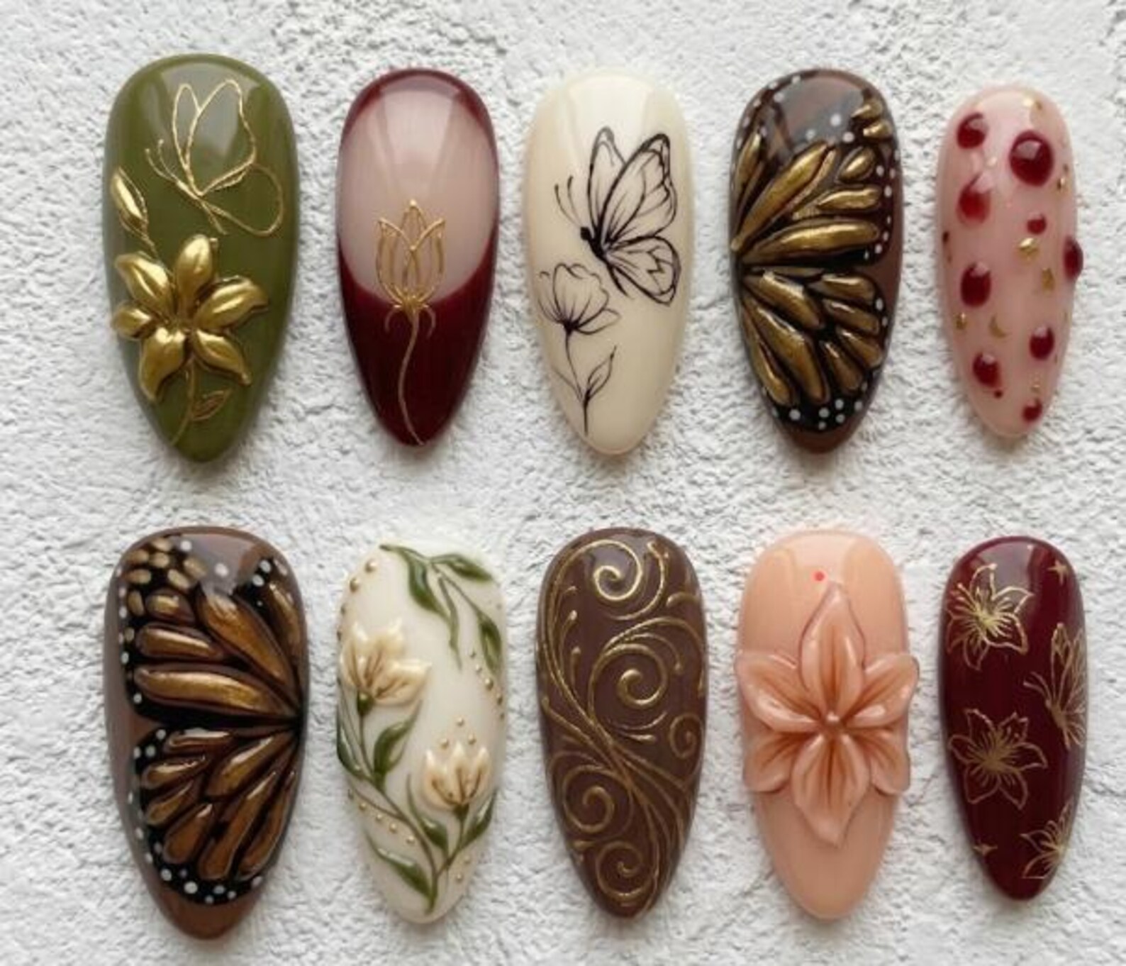 Earthy Botanical Press on Nails | Monarch Butterfly Wings & 3D Gold ...