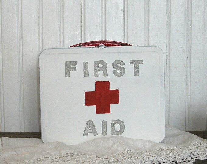 First Aid Box - Upcycled, Repurposed Lunch Box - Etsy