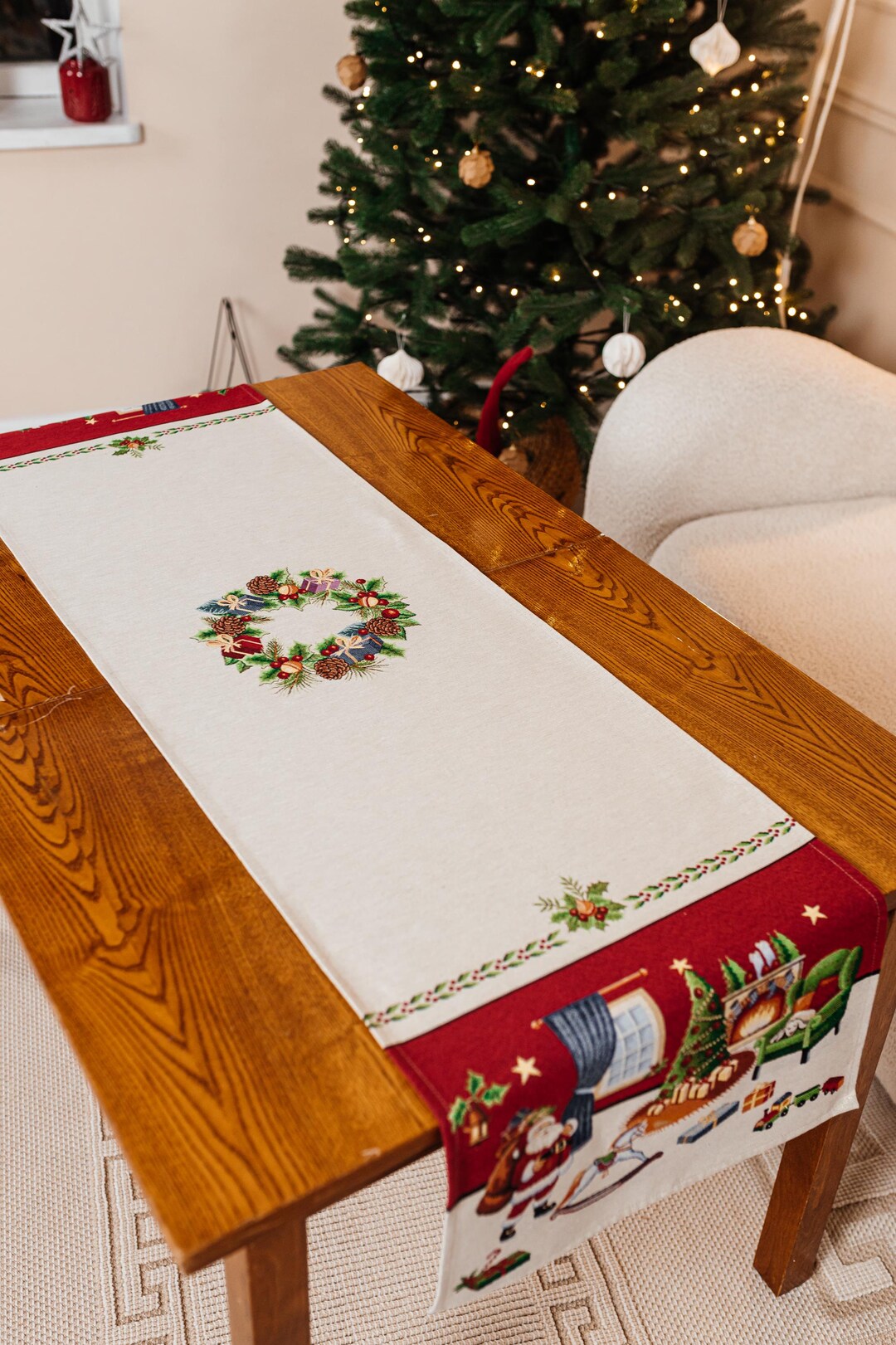 Christmas Table Runner: Santa Claus, Gold Lurex, Red Holiday Decor ...