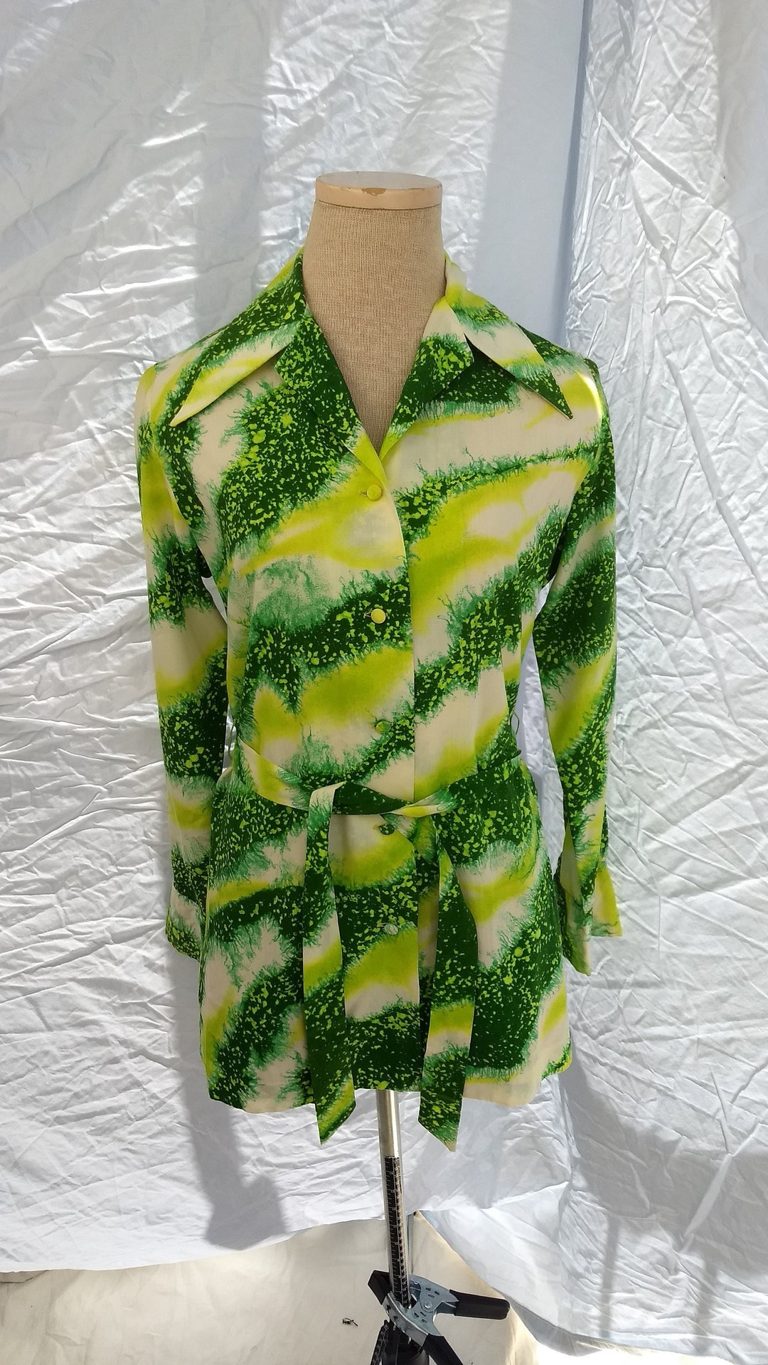 Amazing Vintage Lady Bayard Ectoplasm Button up Shirt With - Etsy
