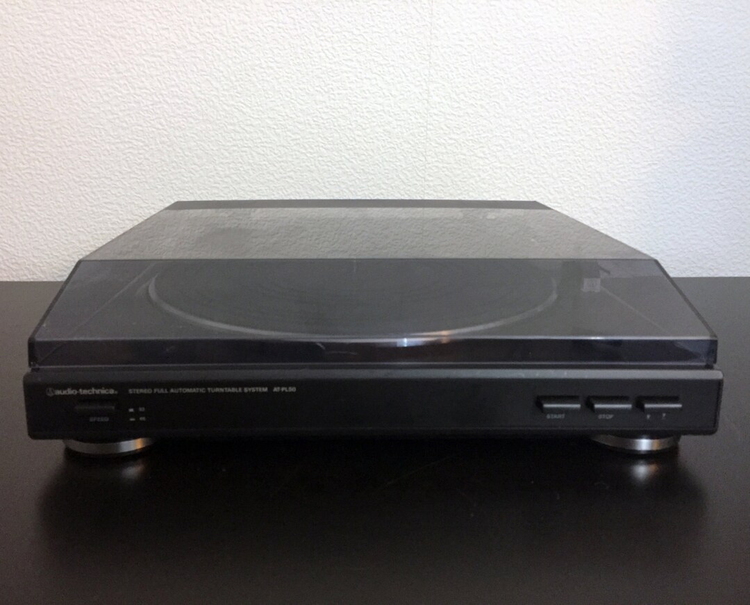 Audio Technica Turntable AT-PL50 Belt Drive Record Player Built in ...
