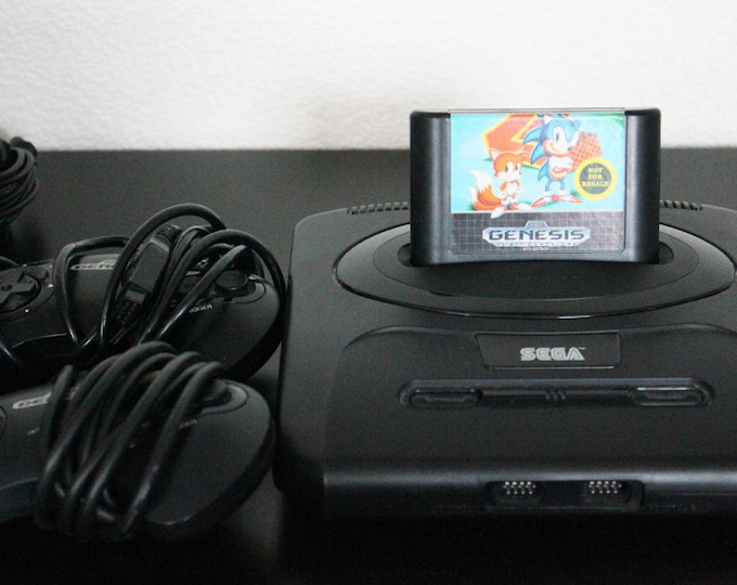 Vintage Sega Genesis Video Game System Console With 2 Controllers - Etsy