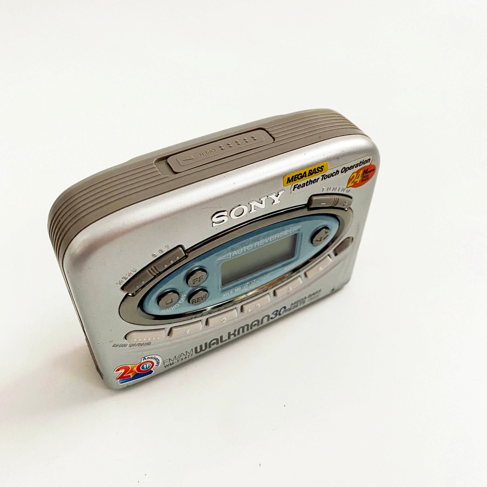Vintage Sony Walkman WM-FX477 Cassette Am/fm Mega Bass Weather Proof ...