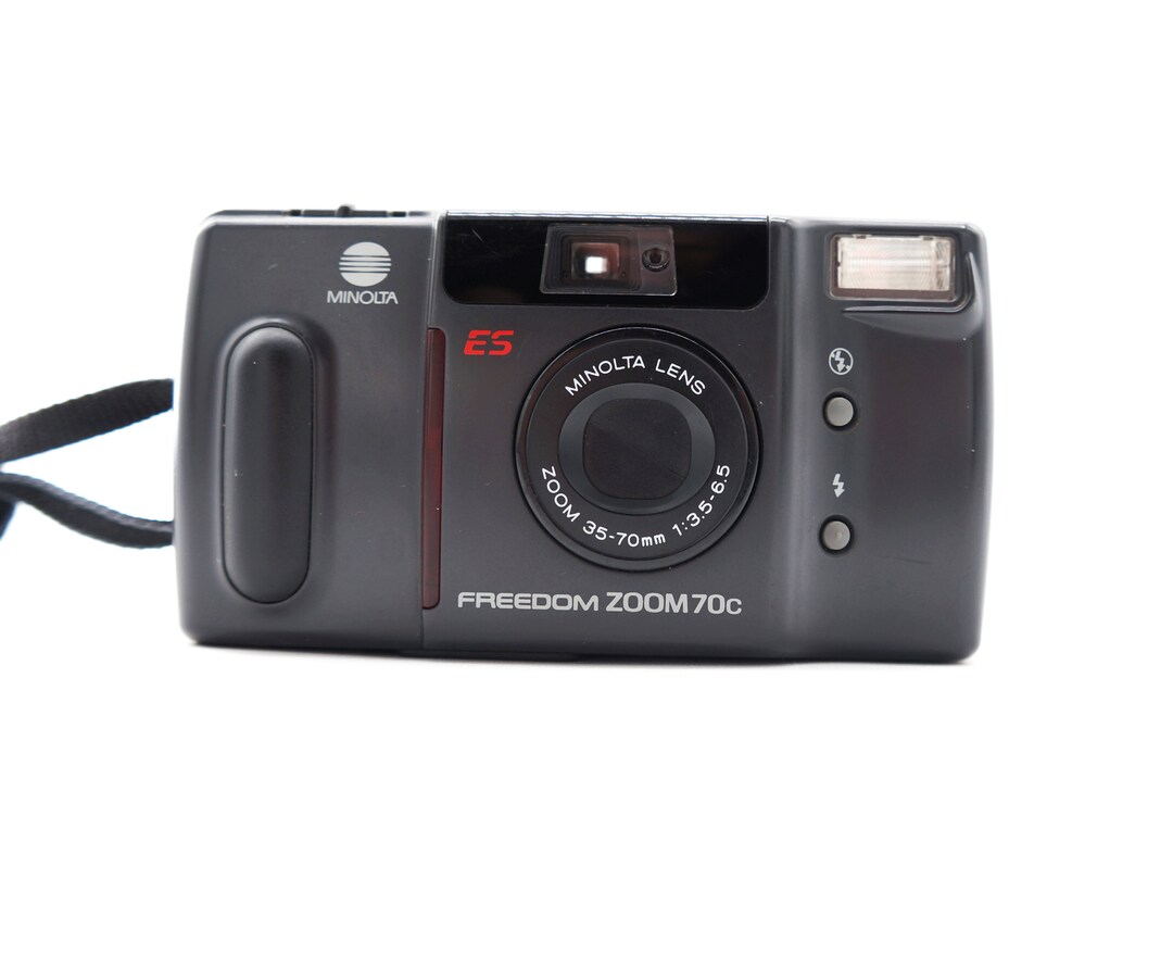Vintage Minolta Freedom Zoom 70c 35mm Film Point and Shoot Camera ...