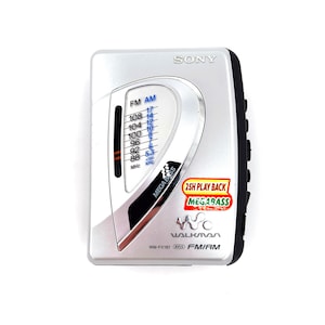 Vintage Sony Walkman WM-FX197 Cassette AM/FM Mega Bass Weather Proof ...