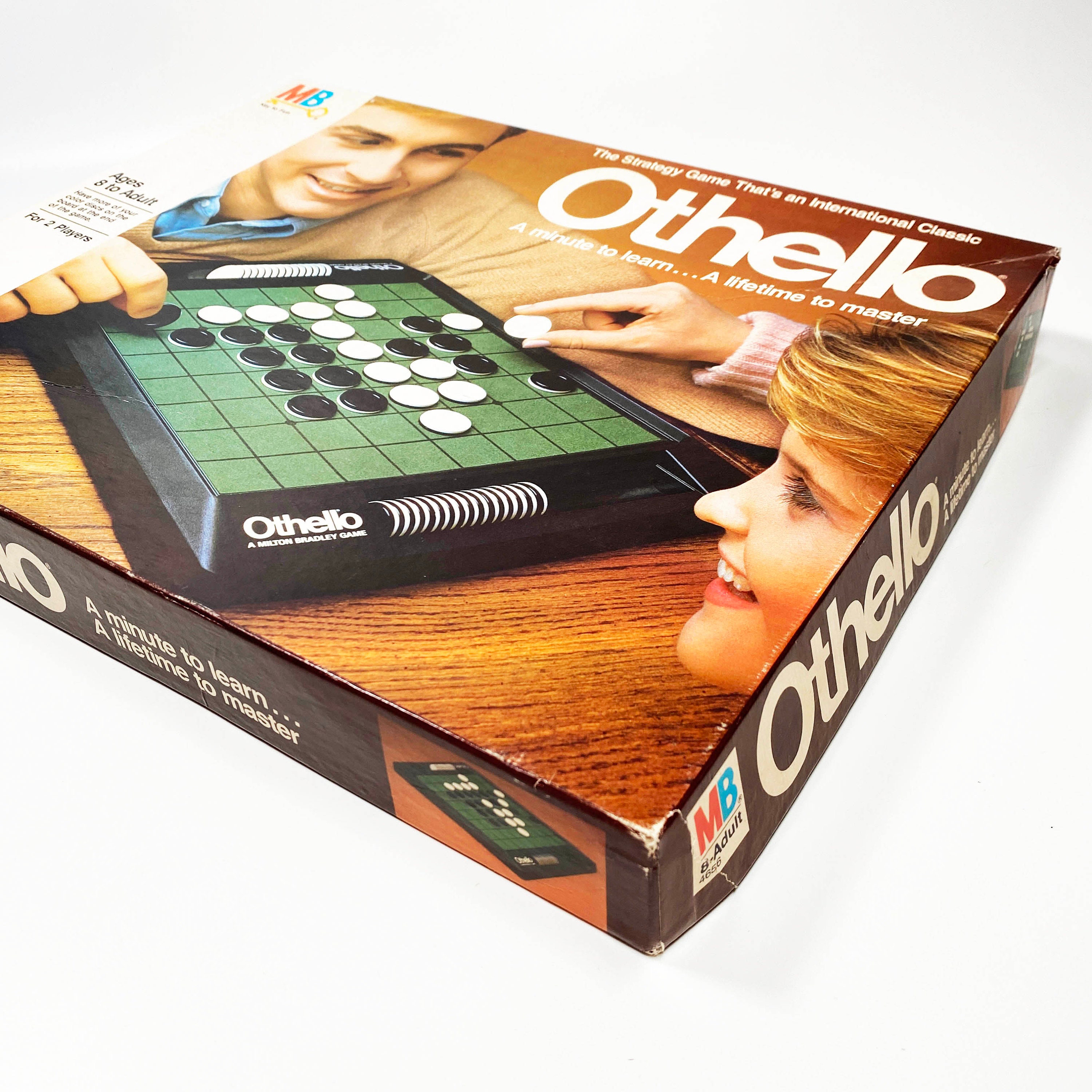 Reversi Games Keychain