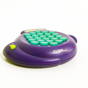Vintage Tiger Last Out Electronic Puzzle Memory Game by Tiger 1990s ...