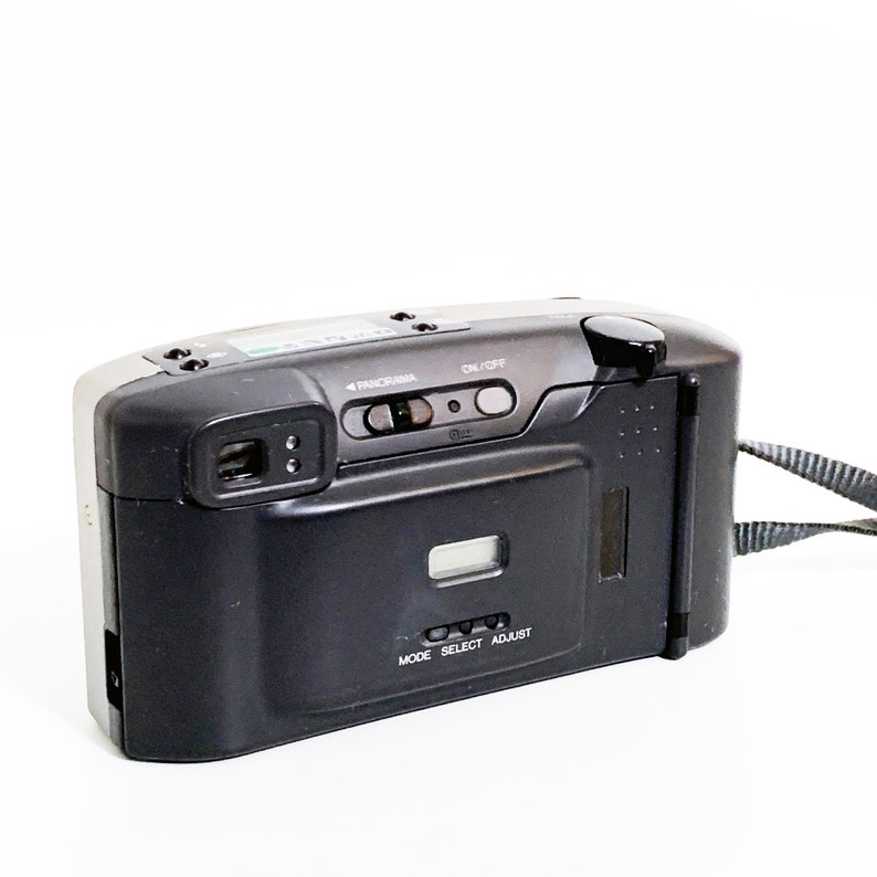 Minolta Freedom Zoom 140EX Panorama Date Film Point and Click Camera 38 ...