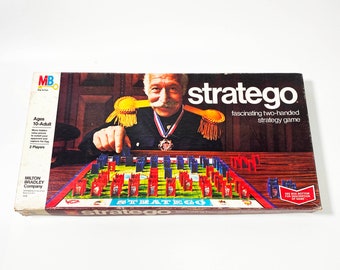 Stratego 1970s Vintage Board Game - Etsy