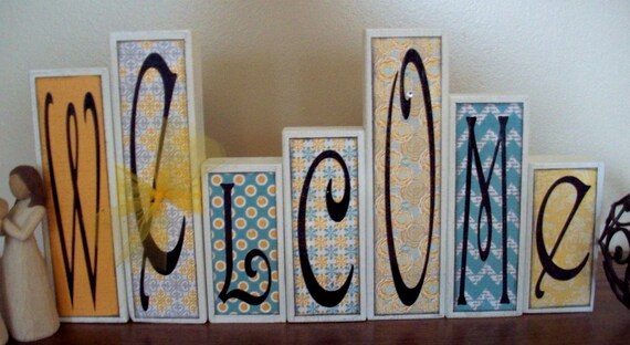 Items similar to Welcome wood blocks on Etsy