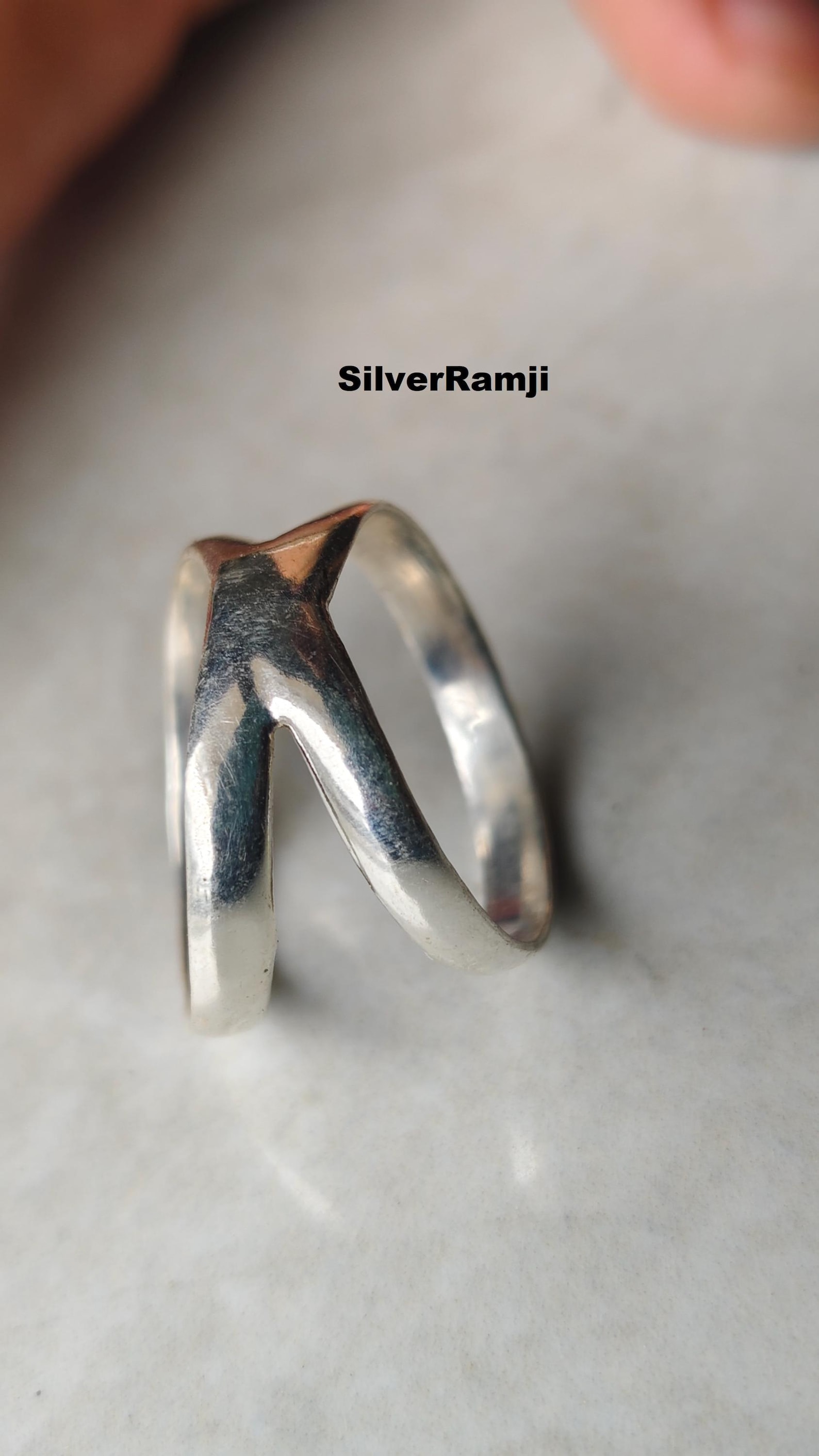 Dainty Eva Swan Sterling Silver Splint Ring Adjustable for PIP or DIP ...